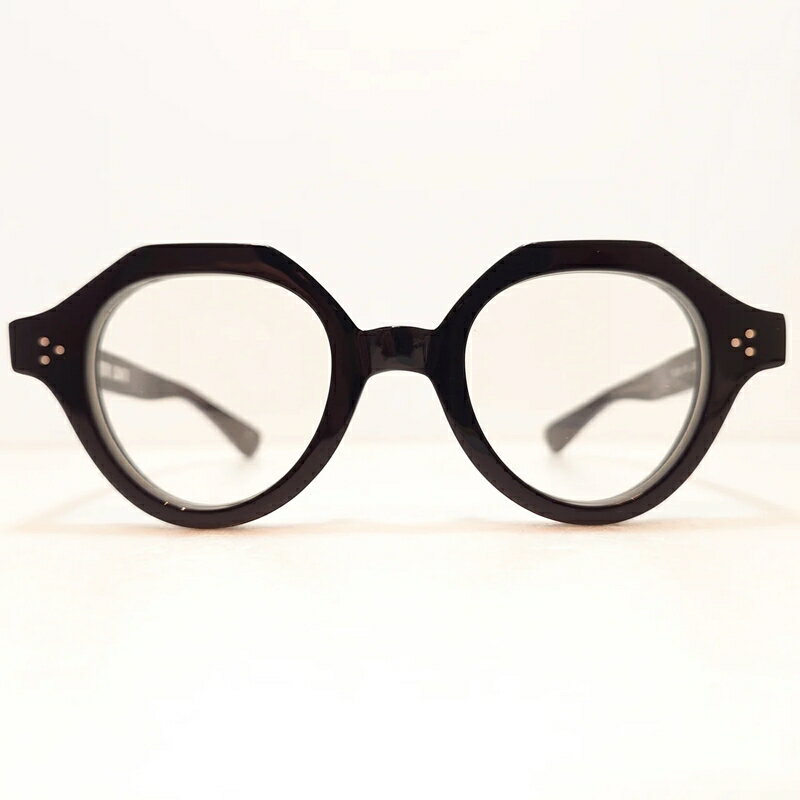 【 EFFECTOR (エフェクター) CANTO 】 トレンドのクラウンパントのEFFECTOR的解釈。ローブリッジ、大きめなサイズ感などでビンテージ感を排除したFUNNYなモデル。 ▼仕様・生産国: 日本 made in japan・素...