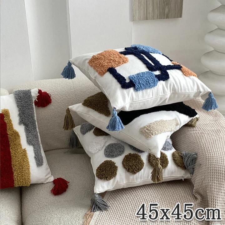 商品内容：クッションカバー 素材：コットン サイズ：45*45 生産国：中国 【注意事項】 ※海外製品の為、実寸が多少異なる商品も御座います。 1、PC環境・光の具合により、色や素材のイメージが写真と若干異なる場合がございます。 2、商品写...