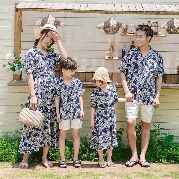 商品詳細 商品内容 ワンピース（ママと女の子） / シャツのみ（パパと男の子） カラー 写真通り 素材 ポリエステル、そのほか サイズ サイズ画像をご確認ください。 ※サイズは平置きの状態で計測しています。 ※測る箇所により、若干の誤差が生...