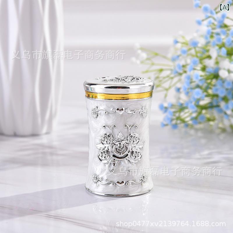 ・カテゴリ: 爪楊枝入れ・スタイル: ライトラグジュアリー・素材: 金属・機能: 自動・色柄展開: シルバーホワイト、ゴールドホワイト赤花、シルバーホワイト紫花、シルバーホワイト赤花、シルバーホワイト青花、ゴールドホワイト紫花、シルバー青黄...