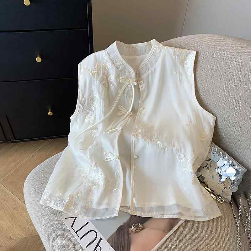 ・カテゴリ: シャツ・主な素材: シフォン、ポリエステル繊維・素材構成比率: 90〜95%・袖丈: ノースリーブ・ネックライン: スタンドカラー・袖タイプ: レギュラー・フィット: ゆったり・デザイン: 刺繍、立体装飾・スタイル: エレガン...