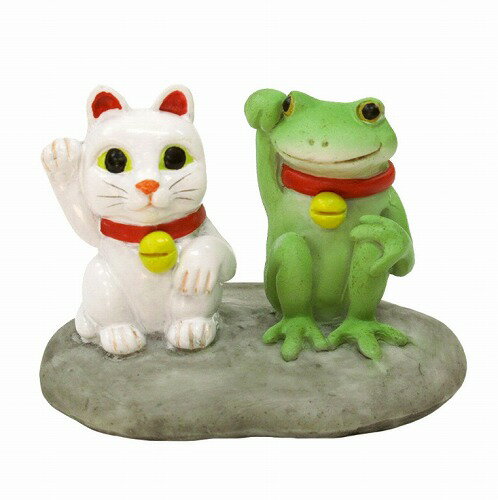 コポー　まねきねことカエル商品の特徴ドロワープラスよりかわいいカエルの置物コポー　まねきねことカエルのご紹介です。■インテリア小物やガーデニング、またちょっとしたプレゼントなどにもおススメです。■ドロワープラスとは、毎日の暮らしの中で使える...