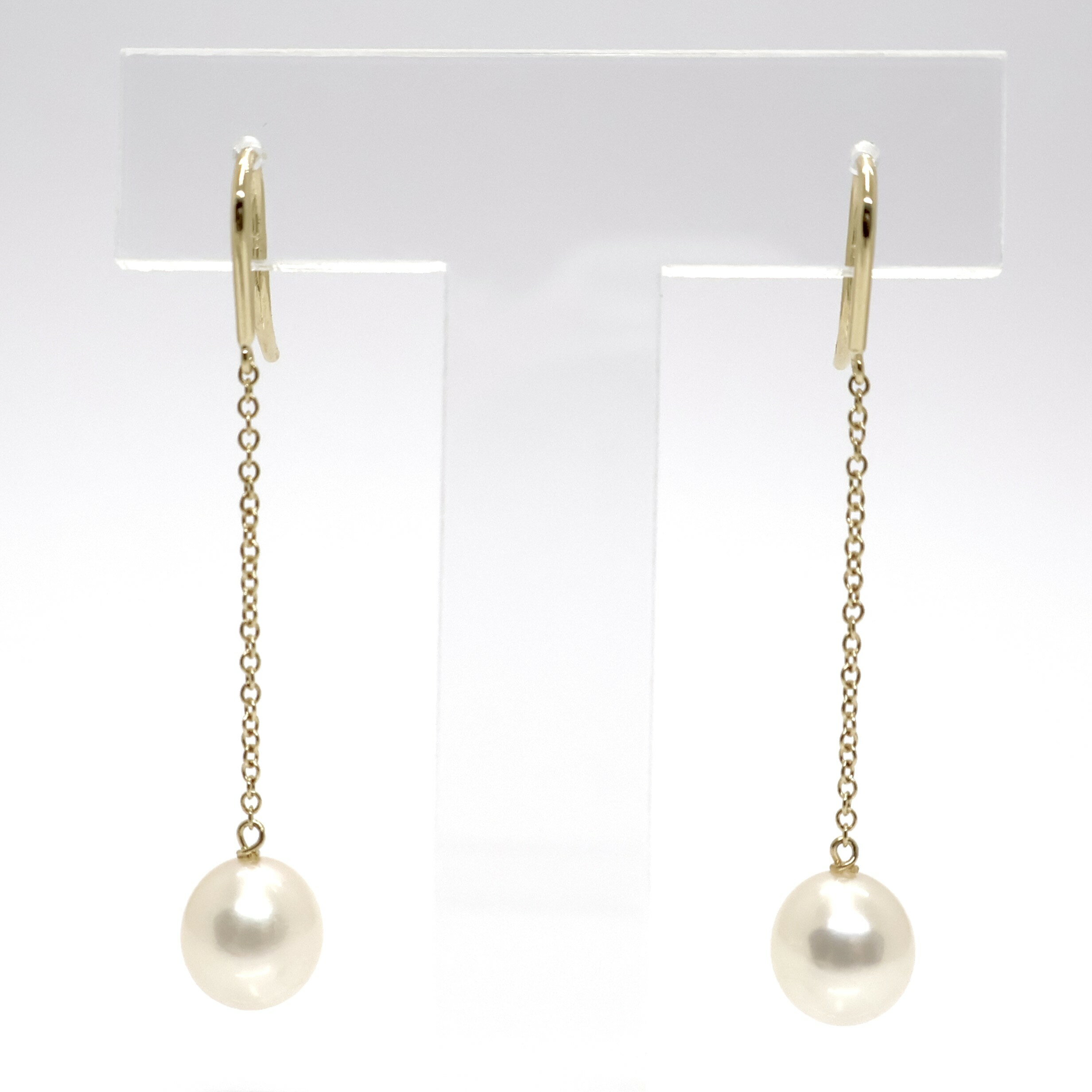 商品情報ブランドティファニー商品名バイザヤード ドロップ パール ピアス素材/材質750YG総重量約2.5gサイズ全長約4.6cmパールサイズ約8.6×8.0mm商品の状態新品仕上げ済み〈ギフト品質〉付属品メーカー保存袋・箱TIFFANY&...