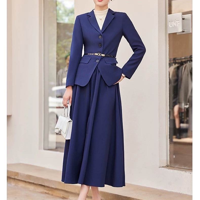 柔らかな肌触りと洗練されたデザインが魅力の『レディース スカート トップス ジャケット ボトムス スーツ セットアップ テーラードジャケット タイトスカート 長袖 Vネック スリム 細身』が登場！春や秋にぴったりなアイテムで、入学式や卒業式...