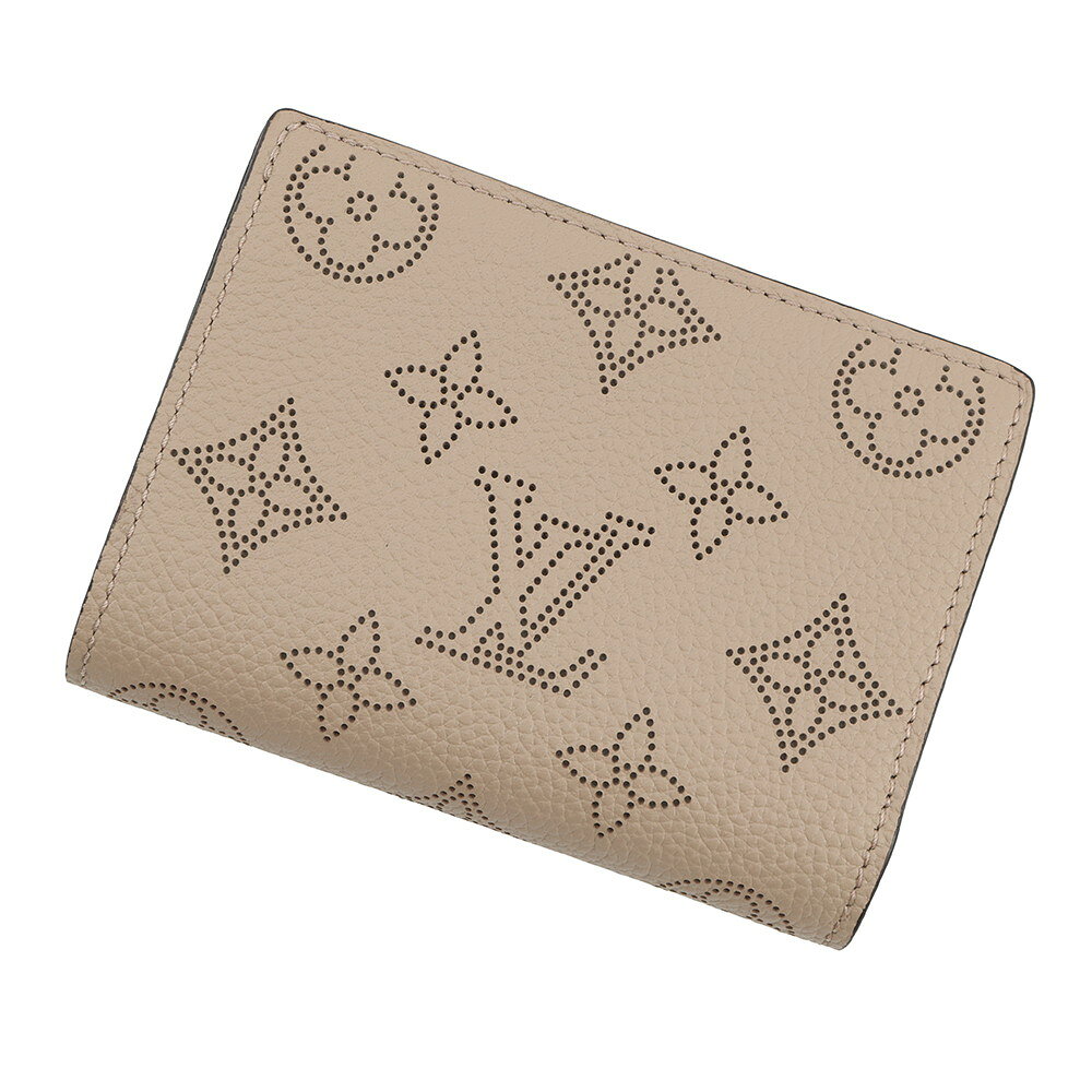 ルイヴィトン 二つ折り財布 モノグラム・マヒナ ポルトフォイユ・クレア M80817 LOUIS VUITTON 取扱店舗 神戸元町店 店舗一覧 店舗一覧はこちら＞ 商品番号m80817 ランク新品 ブランドルイ・ヴィトン 型番M80817...