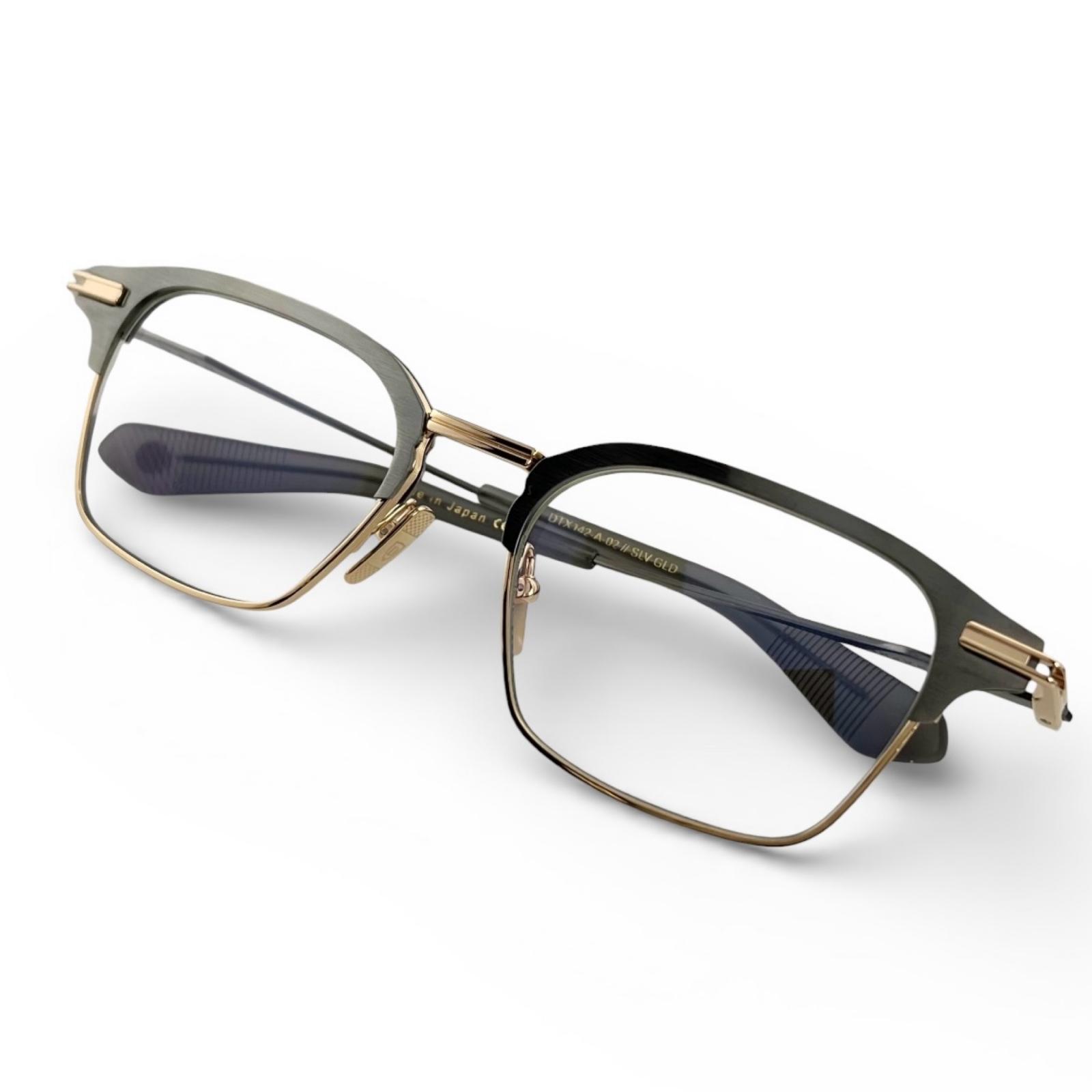 ブランド(brand) DITA / ディータ サイズ(size) 【表記】52⬜︎19 140【実寸】 縦：約14.5cm　テンプル：約15cm　レンズ縦：約3.5cm　レンズ横：約5cm ランク(rank) S ランク基準 S未使用品(...