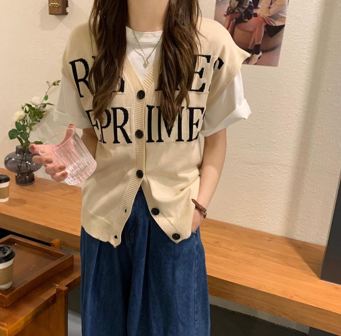 ☆手作り、海外生産の為、多少の柄ずれ、キズ、汚れがある場合がございますので、予めご了承ください。☆ 背景の小物等は撮影の為のイメージですので商品には含まれません。☆照明の具合で実際とは色合いが異なる場合がございます。☆通常、商品準備は7-1...