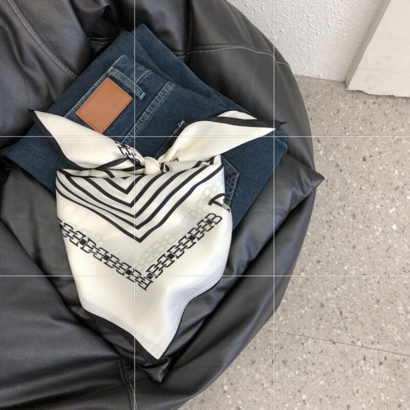 ☆手作り、海外生産の為、多少の柄ずれ、キズ、汚れがある場合がございますので、予めご了承ください。☆ 背景の小物等は撮影の為のイメージですので商品には含まれません。☆照明の具合で実際とは色合いが異なる場合がございます。☆通常、商品準備は7-1...