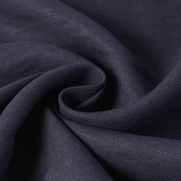 ◆商品説明◆ カラー：紺 巾：145cm 商品説明：厚さ：やや薄手・コットン麻のポプリン（平織）はやや透け感があり、サラッとした風合いで涼感のある素材です。シャツ、ワンピース、スカートなどやポーチやバッグなどにも。 混用率：コットン85%麻...