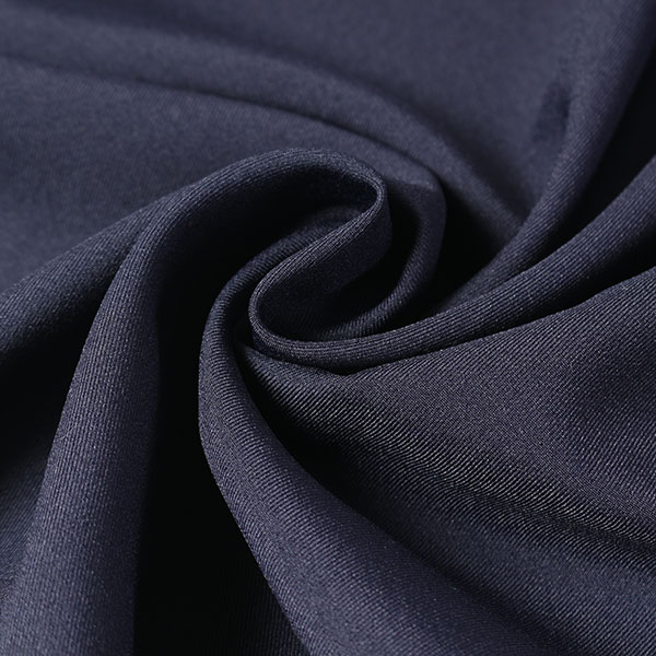◆商品説明◆ カラー：ネイビー 巾：148cm 商品説明：厚さ：普通・ポリエステルドビーカルゼはバルキー糸使用で膨らみ感があり、やや反発感があり、綺麗な落ち感のあるしっかりした素材です。スカート、パンツ、ワンピース、ブルゾンなどやお手入れも...