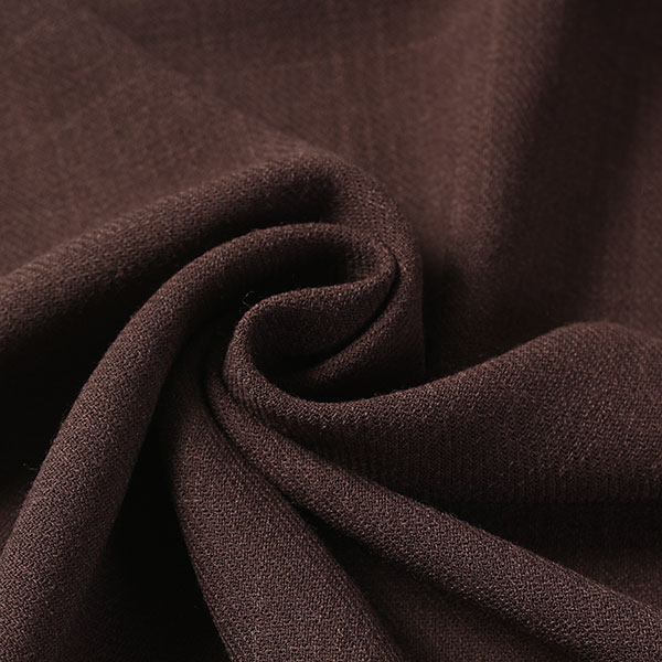 ◆商品説明◆ カラー：ブラウンチェック 巾：130cm 商品説明：厚さ：普通・ポリエステルボイル（強撚）のカラーミックス感のあるシャンブレードビーは撚糸による伸縮性があり、シャリミがあり、綺麗な落ち感のある素材です。パンツ、スカート、ワンピ...