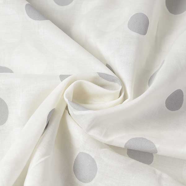 ◆商品説明◆ カラー：白×グレー水玉 巾：110cm 商品説明：厚さ：やや薄手・コーマー(細くてきれいなコットン糸）ローン（平織）は控えめな光沢があり、綺麗な表面感でドットプリントは透明プリントと色プリントで生地に凹凸のテクスチャー感を出し...