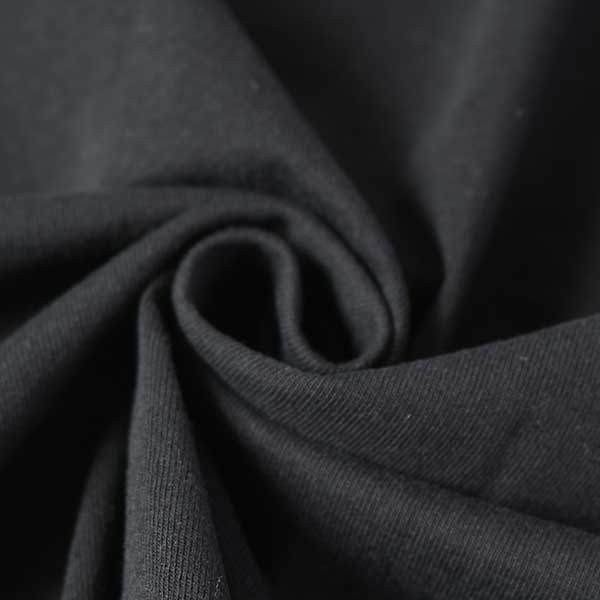 ◆商品説明◆ カラー：黒 巾：180cm 商品説明：厚さ：やや薄手・コットン天竺は度目が詰まって、しっかりしてサラッとしてソフトな風合いのニットです。プルオーバー、ワンピース、スカート、パーカー、ジャケットなどに。 混用率：コットン100%...