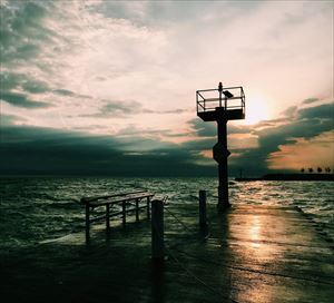 モーメンツCD発売日2015/12/17詳しい納期他、ご注文時はご利用案内・返品のページをご確認くださいジャンル邦楽クラブ/テクノ　アーティスト（V.A.）疋田哲也＋NILFugenn ＆ The White ElephantsNyolfe...