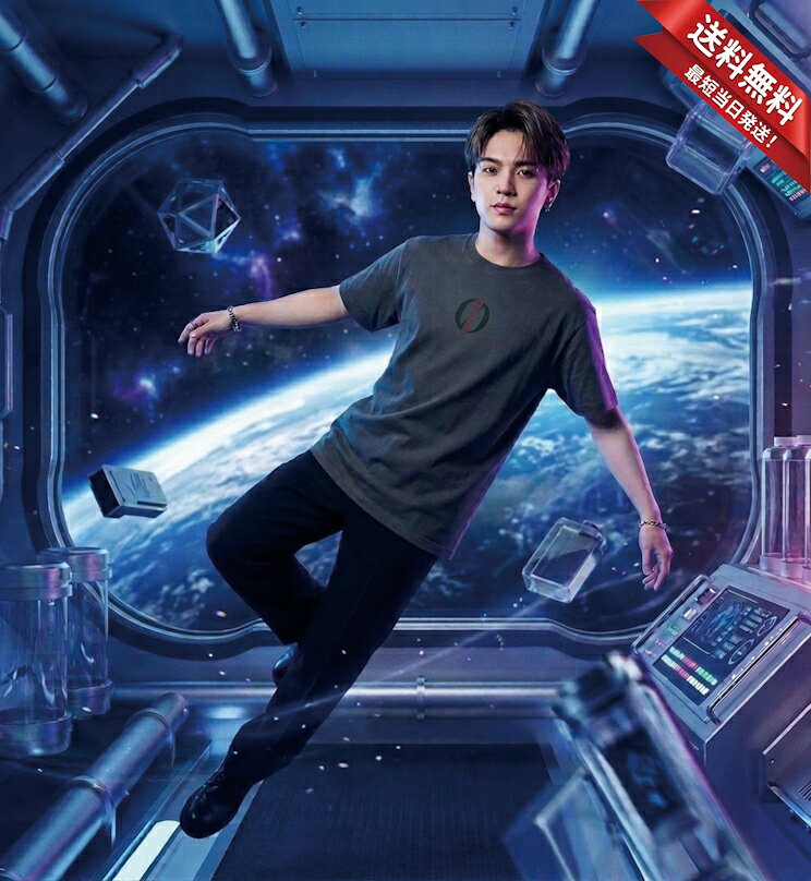 ZERO GRAVITY・・・万有引力、遠心力、慣性力が打ち消しあいほぼ0になる無重力状態数字とアルファベットを融合させたデザインです5.6オンス厚手生地のT-shirtイタリアSISER社製特殊熱転写ラバーシートを採用丈夫で長持ちします。...