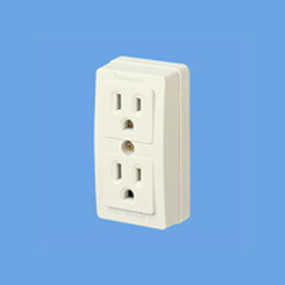 ●メーカー:パナソニック●型式:WK3004W●定格:15A 125V●出荷目安:5営業日以内接地コンセントです。●巻締端子式●送り端子付