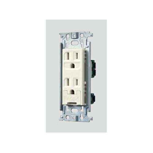 ●メーカー:パナソニック●型式:WN1152K●出荷目安:5営業日以内●15A-125V AC●フルカラー3個用プレート適合●適合キャップ:WF5015B・WF7005など●フル端子S採用で工具を使わず、電線を解除できます。●指先感電防止構...