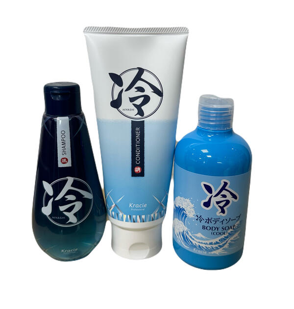 熱すぎる夏には極冷メントールで頭皮が爽快！気持ちくクリアに！ 爽快クールなシャンプーでさっぱりと洗いあげ、髪にうるおいを与えるコンディショナーで、まとまりのある髪に。 【使用方法】 ・シャンプー 髪をぬらし適量を髪全体につけ、充分に泡立てて...