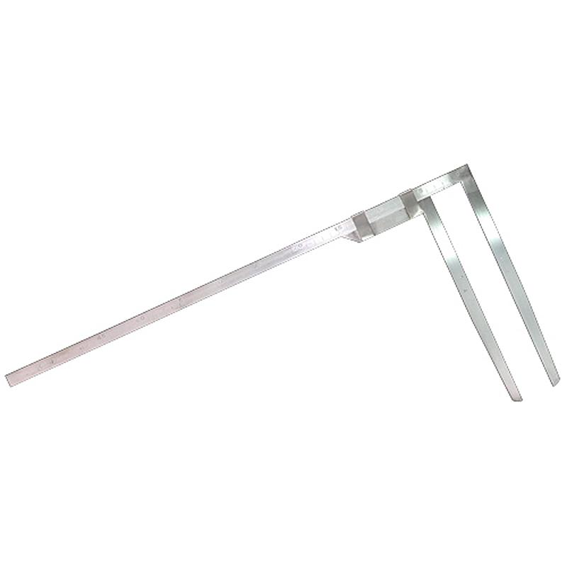 ●木や材木の直径が簡単に測れます。 [仕様] ●はさみの長さ 260mm ●目盛ピッチ 表面 2mmピッチ 表面 1mmピッチ ●本体サイズ 590×15×3.0mm ●製品質量 416g ●材質 ステンレス