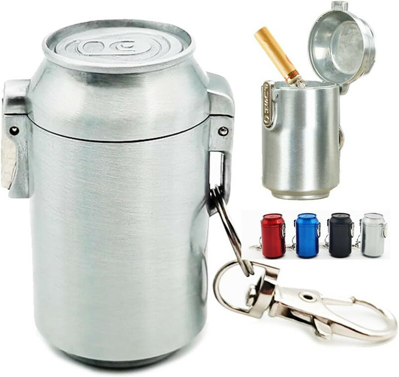 【使いやすい最新設計】携帯灰皿は、キャップと本体がクリップで繋がっており、ワンタッチで簡単に開閉できます。高い気密性で灰の飛び散りや臭い漏れを防止。雨や汗、湿気からもしっかり守り、カバンやポケットに入れても邪魔にならないミニサイズ設計。吸い...