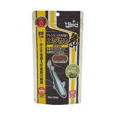 愛好家向けのメダカプレミアム飼料。効率のよい成長を目的とした、嗜好性・栄養価の高い飼料。（幼魚用）。全長1cm前後に育ったメダカに適した粒サイズ。栄養価が高く、効率のよい成長を促します。（幼魚用）原材料：オキアミミール、フィッシュミール、卵...