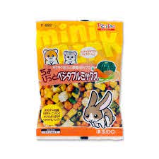 使いきりサイズの小動物のおやつ。小さなサイズがちょうどいい原材料：かぼちゃ、ニンジン、ジャガイモ、インゲン。