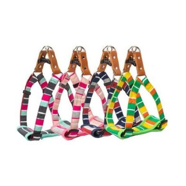 犬用軽便胴輪。原材料：ナイロン。幅×奥行×高さ=160×60×250(mm)。ボーダー柄の犬用胸当てがついた軽便胴輪。
