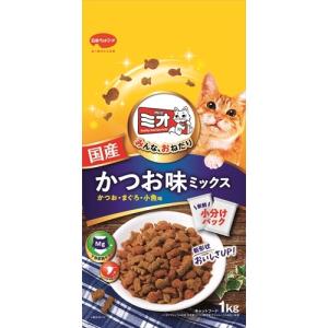 みんな、おねだり「ミオ」。かつおとまぐろと小魚の旨みたっぷり粒に歯磨き粒をプラス。新鮮小分けパック！。原材料：穀類（トウモロコシ、コーングルテンミール、小麦粉、パン粉）、肉類（チキンミール、牛肉粉、豚肉粉）、動物性油脂、魚介類（フィッシュパ...