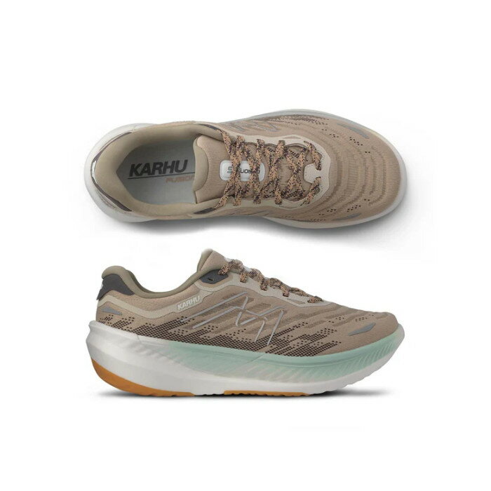 カラー名：DOESKIN / PLUM KITTEN （ドゥスキン/プラムキッテン）商品の説明：Fusion 4.5 は、ニュートラルなランナーのために作られた、ふっくらとしながらも反応の良い履き心地を実現。 かかとからつま先へのスムーズな...