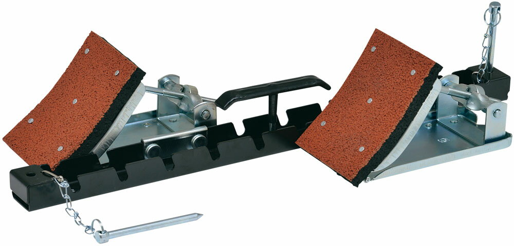 品名：スターティングブロック4カラー名：ブラック商品本体サイズ（高さ×幅×奥行）：幅24×長さ60×高さ13.5cm商品重量：3.2kg商品の説明：細かな角度調節が可能な無段階調節(持ち運びに便利な取手付)。素材・材質：レール/スチール、ブ...