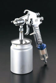 型番EA121BA-3 商品説明●使用圧力…0.34MPa●吐出し空気量…180L/min●付属品…フィルター●ノズル径…1.5mm●取付ねじ…G(PF)1/4”●カップ容量…600ml●使用コンプレッサー…0.75〜1.5kw●重量…74...