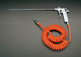 型番EA123AE-22 商品説明●ノズル長…200mm●エアー量…150L/min●穴径…2mm●常用圧力…0.69MPa●ホース全長…5m●使用範囲…3.5m●付属品…プラグ●本体材質…アルミダイカスト ★注意事項★商品画像に複数商品が...
