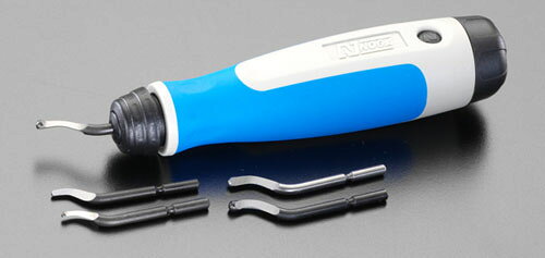 型番EA207RB-2 商品説明●全長…140mm●能力…φ4mm以上●一般的バリ取りから精密バリ取りまで●付属替刃…EA207R-10・-20・-40・-50・-60(各1本) ★注意事項★商品画像に複数商品が載っており、番号やアルファベ...