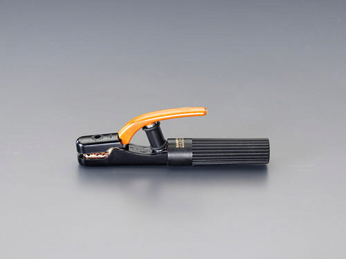 型番EA315-1 商品説明●用途…200A・300A共用●接続方式…ねじ止式●使用棒径…3.2〜6.4mm●使用率…70％●電線の最大公称断面…50m●材質…スチール、プラスチック●長さ…235mm●重量…435g●金属部分はすべて耐熱性...