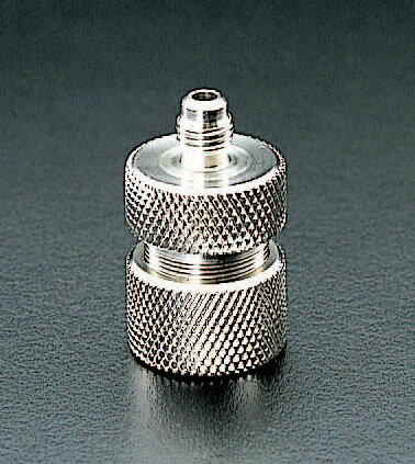 型番EA415B-10 商品説明●耐圧…2.5MPa●適合銅管…1/4”●接続ねじ…M10●材質…スチール●銅管とチャージホースとの接続に用います。●密閉回路への冷媒充填時に使用 ★注意事項★商品画像に複数商品が載っており、番号やアルファベ...