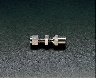 型番EA425CT-82 商品説明●材質…SUS316●使用温度…−196〜600℃●適用パイプ外径…8mm●取付ねじ…Rc（PT）1/4”●チューブ使用時は、インサートリングが別途必要となります。●最高取付板厚…13.5mm●使用圧力…0...