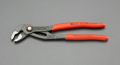 型番EA531EJ-250 商品説明●メーカー…KNIPEX（クニペックス）●型番…8721250●ハンドル…プラスチックコーティング●仕上げ…クロムメッキ●最大開口…2”●最大ナット…46mm●全長…250mm●重量(g)…335●材質…...