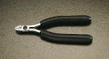 型番EA535TF-1 商品説明●全長…140mm●刃硬度…HRC63〜65●切断能力(銅線)…0.2〜1.5mm●切断形状…セミフラッシュ（多少の切断跡が残るが、刃に耐久性があります）●ばね付●ロングハンドル仕様●ラージオーバル ★注意事...