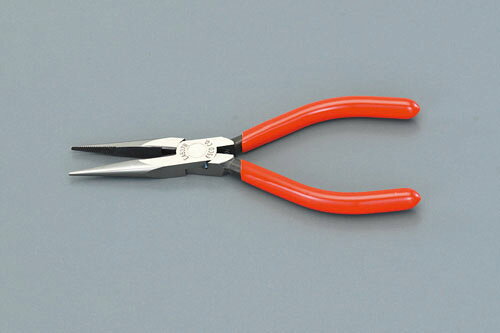 型番EA537B-125 商品説明●全長…130mm●切断能力…鉄線：φ1.2mm、銅線φ2.6mm ★注意事項★商品画像に複数商品が載っており、番号やアルファベットが記載されている商品がございます。その場合は、「商品番号の末尾」に記載され...