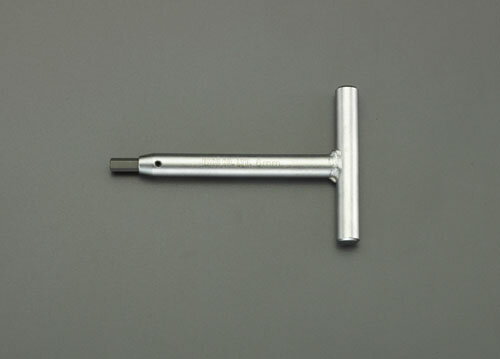 型番EA573EF-2.5 商品説明●サイズ(mm)…2.5●軸長(mm)…100●材質…ハンドル：クロムバナジウム鋼ビット：S2鋼●先端の六角ビットは交換式●太軸仕様で六角先端までしっかりトルクが掛かります。●ESCOオリジナル！　ビット...