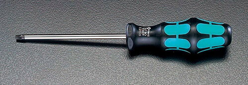 型番EA573SC-30 商品説明●サイズ…T30●軸径…6.0mm●軸長…115mm ★注意事項★商品画像に複数商品が載っており、番号やアルファベットが記載されている商品がございます。その場合は、「商品番号の末尾」に記載されている番号やア...