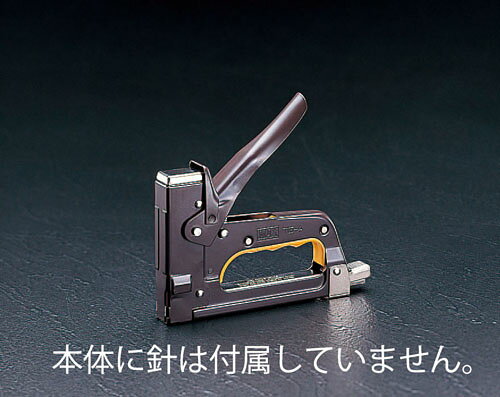 型番EA575A 商品説明●材質…スチール●針装填方式…マガジンスライド方式●針装填本数…144本　※本体に針は付属していません。●サイズ…176(L)×34(W)×131(H)mm●重量…700g●通常のホッチキスのようなクリンチ(紙綴じ...