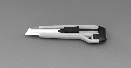 型番EA589DA-16 商品説明●メーカー…フォーエバー（FOREVER）●●カッターナイフ替刃の適合…刃幅と刃厚が同じで、カッター本体の全長を超えないものであれば、付属以外の刃でもご使用頂けます。●型番…OLL-S●刃材質…ジルコニアセ...