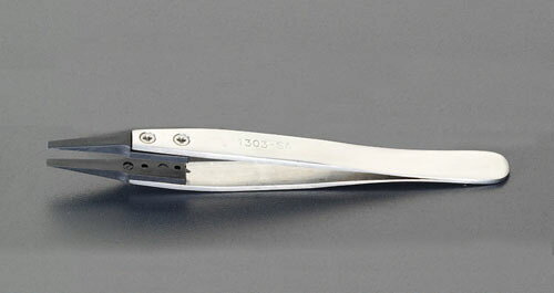 型番EA595AR-3 商品説明●先端幅…2.3mm●先端…直・細●耐熱温度…240℃●材質…チップ：合成繊維(ESD)、ハンドル：ステンレス●全長…120mm ★注意事項★商品画像に複数商品が載っており、番号やアルファベットが記載されてい...
