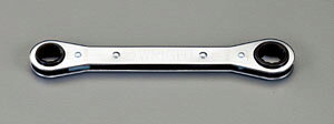 型番EA602WB-9 商品説明●12ポイント●材質…工具鋼●サイズ…13/16”×15/16”●全長…235mm●ストレートタイプ●材質…スチール ★注意事項★商品画像に複数商品が載っており、番号やアルファベットが記載されている商品がござ...