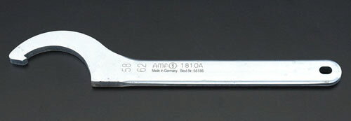 型番EA613XF-5 商品説明●材質…特殊鋼●亜鉛メッキ●ナット外径…40〜42mm●全長…170mm ★注意事項★商品画像に複数商品が載っており、番号やアルファベットが記載されている商品がございます。その場合は、「商品番号の末尾」に記載...