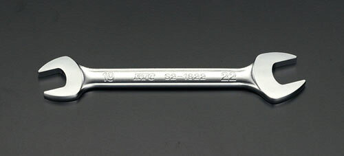 型番EA615BC-32 商品説明●材質…工具鋼●サイズ(mm)…14×17●全長(mm)…173 ★注意事項★商品画像に複数商品が載っており、番号やアルファベットが記載されている商品がございます。その場合は、「商品番号の末尾」に記載されて...