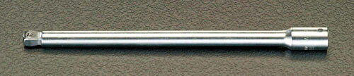 型番EA617XR-8E 商品説明●差込角…1/4”●首振り角度…8°(各サイド)●全長(mm)…356●ソケット部外径(mm)…11.6●最大トルク(Nm)…40●重量(g)…155●狭い場所で便利な1/4”DR首振りエキステンションバー...