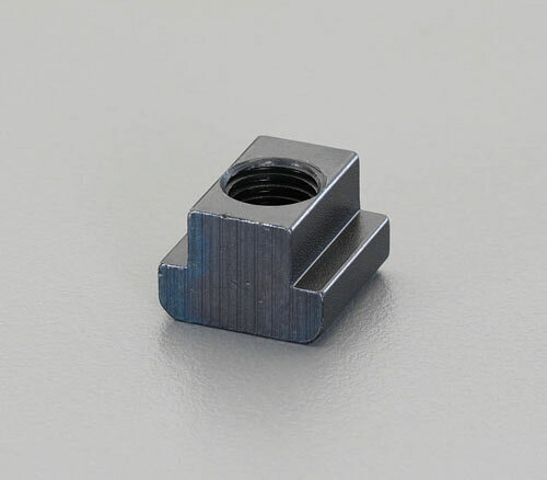 型番EA637FP-22 商品説明●材質…焼入鋼 (C45)●適合T溝…22●適合ねじ…M20●Aサイズ…28mm●Cサイズ…35mm●Dサイズ…14mm ★注意事項★商品画像に複数商品が載っており、番号やアルファベットが記載されている商品...
