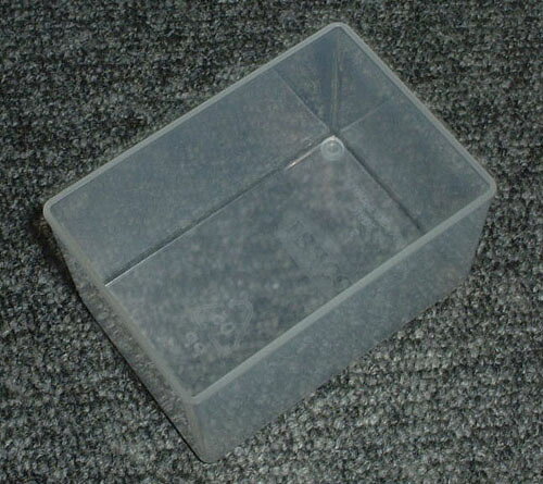 型番EA661AA-55 商品説明●サイズ(W×D×H)mm…外寸：55×79×47内寸：51×75×43●入数…4●材質…ポリプロピレン●raaco製パーツケース内の整理や小物の収納などに便利な『Inserts』シリーズパーツケーストレー...